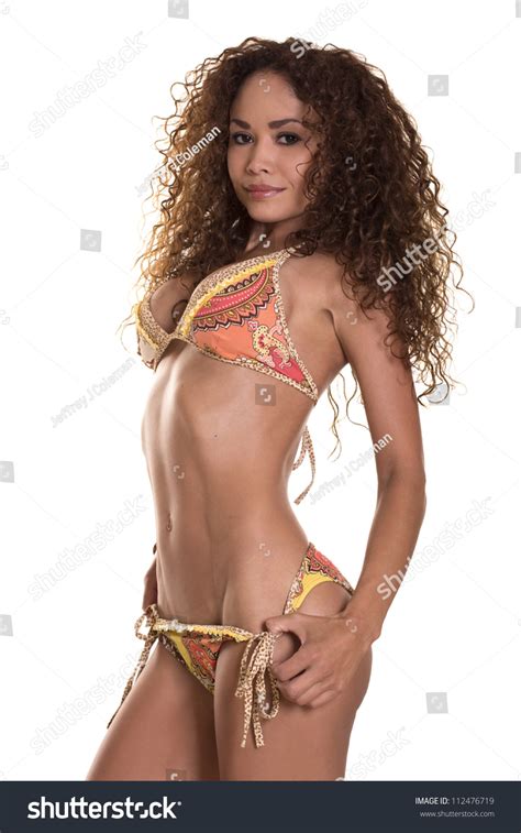 Sexy Latin Fitness Model Toned Abs Stockfoto Jetzt Bearbeiten 112476719