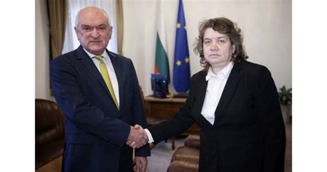 Наталия Киселова се срещна с премиера Димитър Главчев