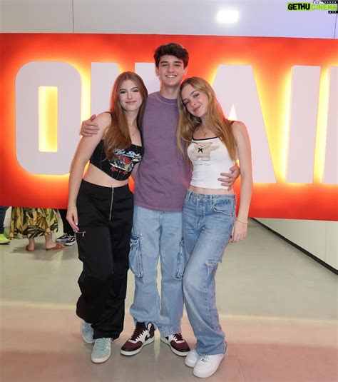 Lorena Queiroz Wiki Biography Age Gallery Spouse And More