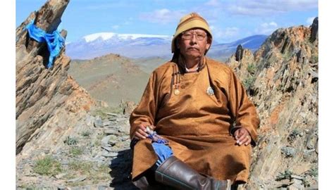 Академич зурхайч Л Тэрбишэд Ардын багш цол олгоно