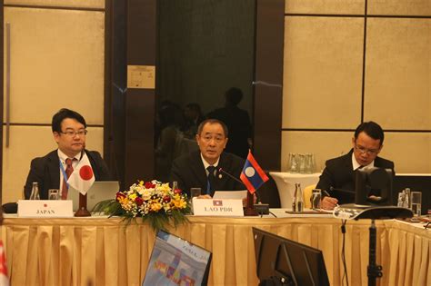 ການ ເຄື່ອນ ໄຫວ