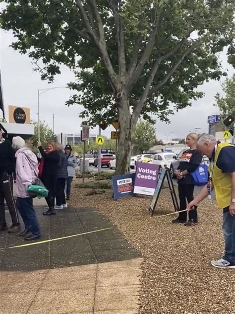 An Aec Volunteer Was Harassed Outside A Victorian Early Voting Centre