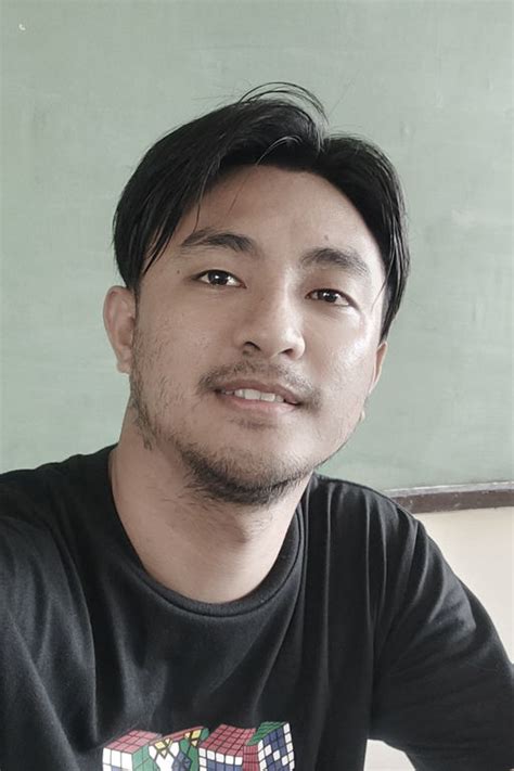 1 Ai Headshot Generator For Professionals 20m Generations Secta Labs