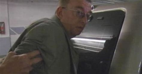 Nude Model Con Man Accused Yet Again CBS News