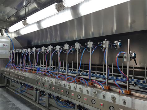 전자기기코팅라인 휴대폰 도장line 각종 도장설비 Uv Lamp 및 Uv경화기 관련 설비 전문기업 웅진테크