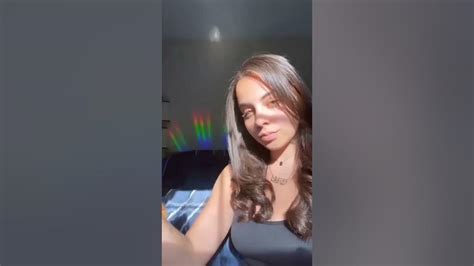 මෙ ගැනු ළමයාට එහෙම උනෙ ඇයි 🙂 Youtube