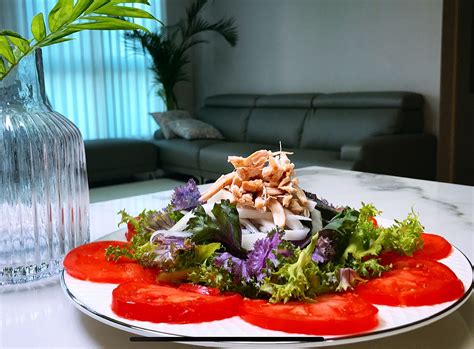 토마토 닭가슴살 샐러드