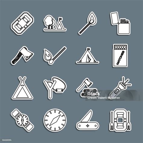 세트 라인 래프팅 보트 손전등 성냥갑 및 성냥 열기 불로 굽기 오래된 나무 도끼 및 관광 텐트 깃발 아이콘 벡터 강에 대한 스톡