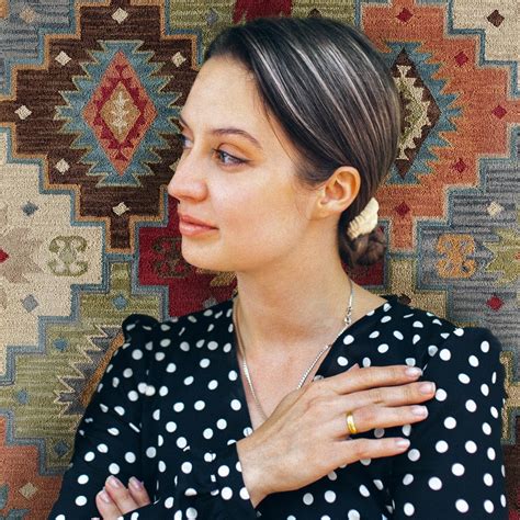 Relocator Am помогли нам с самыми сложными для обывателя делами бумажки кабинеты