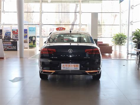 迈腾外观实拍高清大图迈腾 2020款 330tsi Dsg豪华型幻影黑第5张图片大全太平洋汽车
