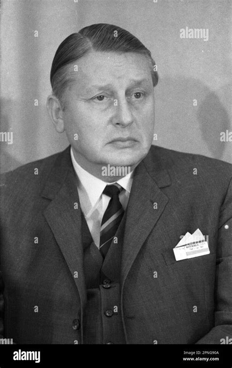 Personalities From Politics Economy And Culture From The Years 1965 71