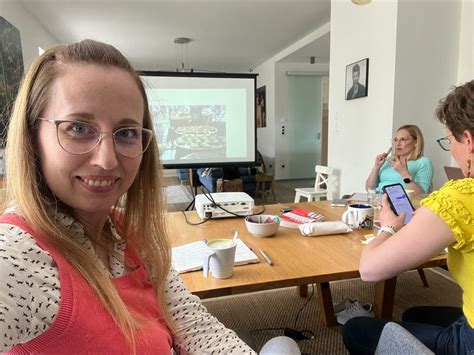 Dorottya Bíró Timár On Linkedin Wibe Zsolya Fatfoxcreative Workshop Képzés Fejlődés