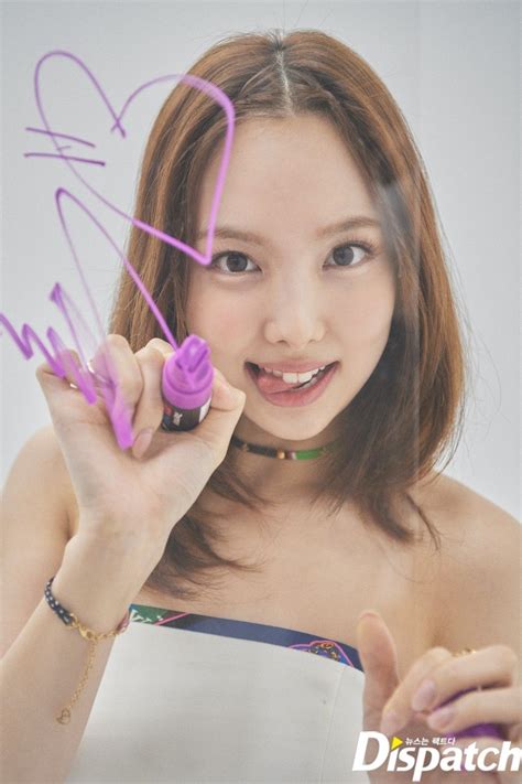 2연타 홈런 날릴까…나연 솔로앨범 준비 中 네이트 연예