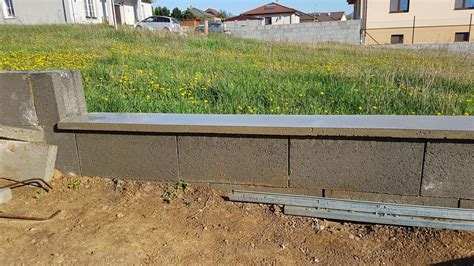 200m Dlhy Plot A Betónové Striesky Plot Modrastrecha Sk