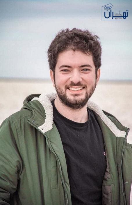 بیوگرافی پوریا پوربهرامی پسر فریبا متخصص و بازیگر