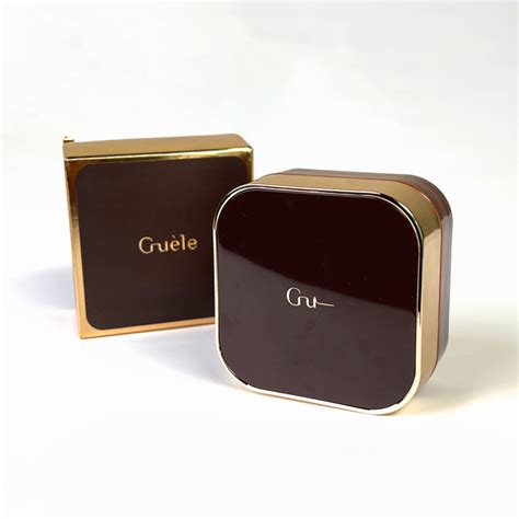 Review Loose Powder Guele X Kiara Leswara Solusi Tampil Flawless Dan