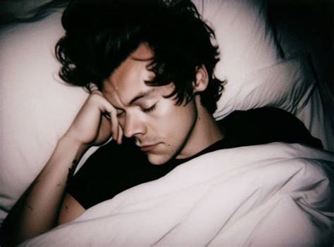 Pin By Dulce 👯hdz Hernandez On Harry Harry Styles Live Harry Styles