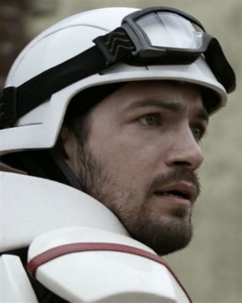 Commonwealth Soldier 8 Tv Series Walking Dead Wiki Fandom