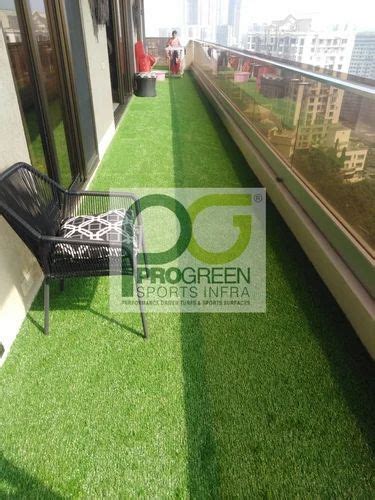 Pp Artificial Grass Roll For Outdoor At ₹ 60sq Ft In Mumbai Id