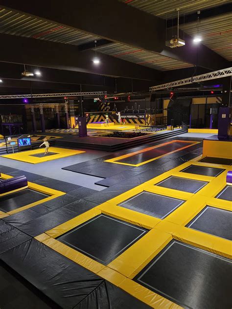 Jumpsquare Bruges In Bruges Vlaanderen Ask Ai Mindtrip