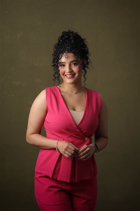ரித்திகா சிங் Photos And Images 35557 Filmibeat Tamil
