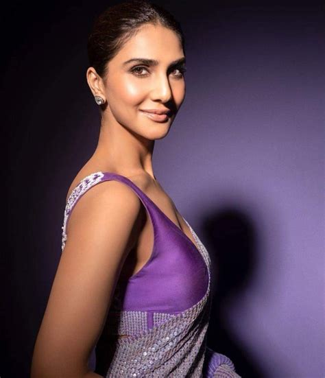 Vaani Kapoor R 1lsmovies