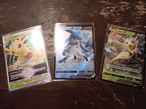 Pick Up These Beauty Up For The Eevee Eeveelution Binder 💚💙 R Eevee