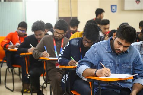 Remembering The Sacrifice Daffodil Polytechnic Institute Observe Martyr Intellectual Day With