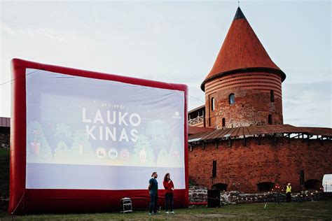 „romuvos“ Lauko Kinas Nemokami Seansai Kaune Po Atviru Dangumi Kas Vyksta Kaune