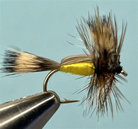 Yellow Humpy Aka Horner Deer Hair Fly On Line Fly Tying Magazine