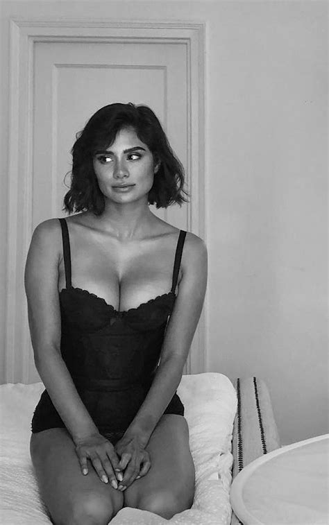 Diane Guerrero Porn Pic