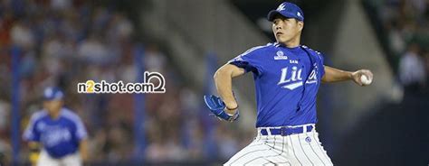 야구친구 [권혁 4년 총액 32억원에 한화행] Kr W 22 261 왼손 투수 권혁이 한화 이글스와 계약기간 4년 총액 32