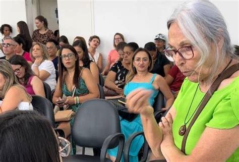DE OLHO NA ATRIBUIÇÃO DE AULA Inês Paz