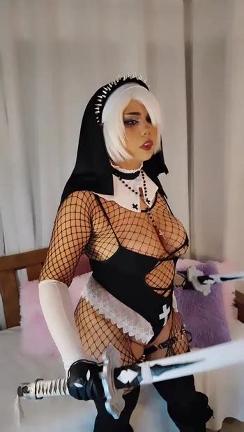 修女 色情视频 Xhamster