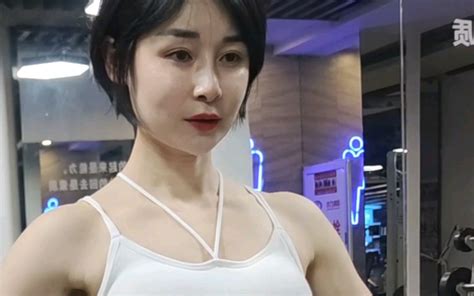 哪里好看些 小白汪汪W 小白汪汪W 哔哩哔哩视频