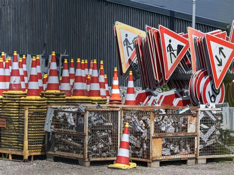 Right Supplier For Caution Cones For Sale Production Capacity