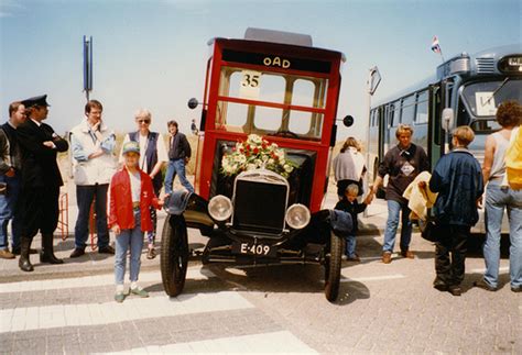 Ford Model Tt Bus Photos Reviews News Specs Buy Car