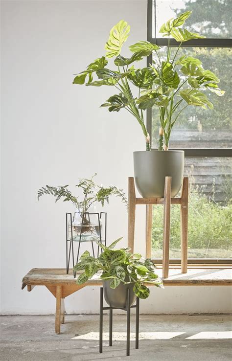 Mica Decorations Blom ყვავილების ქოთნის სადგამი შავი Veli Store