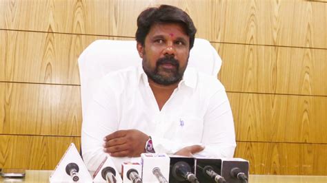 ಶಾಸಕ ಎಂದರೆ ನಿಮ್ಮ ಮನೆಯ ಆಳು ಇದ್ದಂತೆ ಮತದಾರರ ಮುಂದೆ ರಾಜುಗೌಡ ಮಾರ್ಮಿಕ ಮಾತು