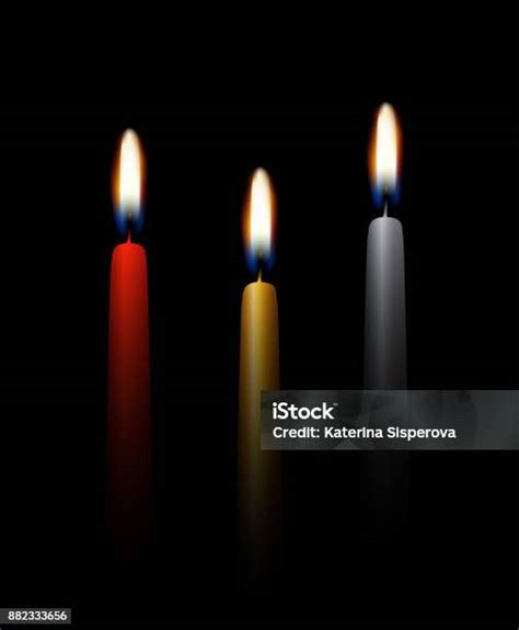 3 불타는 어두운 배경에서 격리 키 초 현실적인 벡터의 집합 3차원 형태에 대한 스톡 벡터 아트 및 기타 이미지 3차원 형태 개체 그룹 검은색 Istock