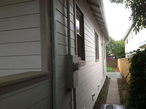 Other Side Of House Siding In Berkeley Ca House Siding Outdoor Decor House