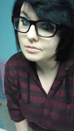 Chilling On A Boat Porn Photo Eporner Chilling On A Boat Porn Photo Eporner