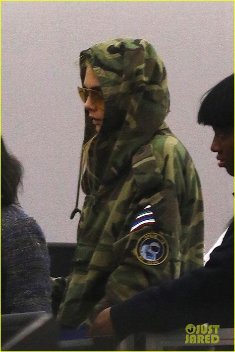 Cara Delevingne Suits Up For First Promo Image Of Valerian Photo