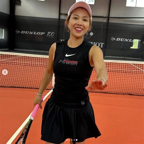 11㎏ 감량 신봉선 테니스장에서 여배우 미모탄탄 몸매 N샷 파이낸셜뉴스