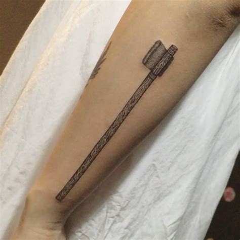 나비타투 홍대타투 커스텀타투 라인워크 손그림 드로잉 일러스트 여자타투이스트 그림 칫솔 팔타투 일상 잡스타그램 일상 타투도안 타투디자인