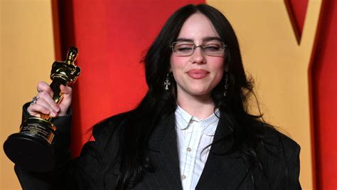 Billie Eilish On Connaît La Date De Sortie De Son Nouvel Album Hit Me