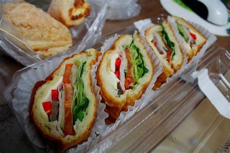 파리바게트 빵 추천 런치샌드위치 산딸기크림치즈파이 미니슈 크림치즈롤파이 네이버 블로그