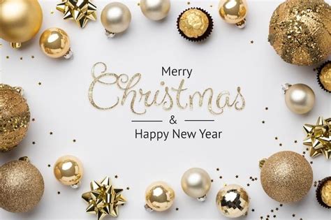 메리 크리스마스와 행복한 새해 금색 문자와 황금 장식물로 둘러싸인 이미지