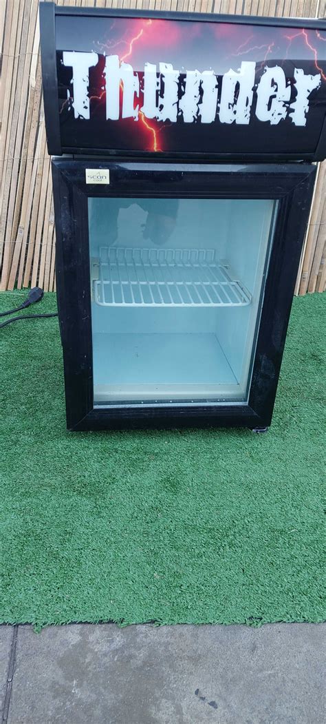 Малка хладилна витрина гр Раковски • Olx Bg