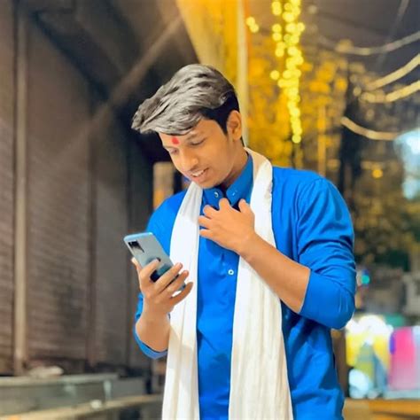 Garv🩶 Garv • Threads Say More